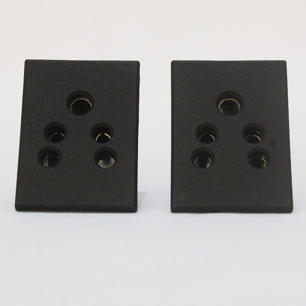 32A 3-Phase Industrial Socket – Power Waves